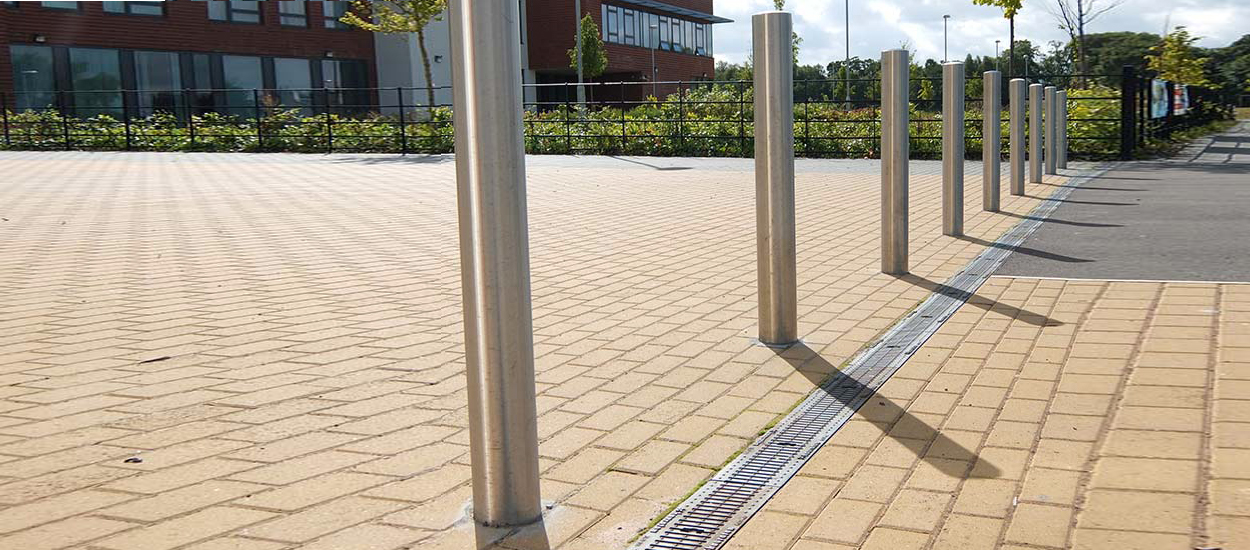 Bollards - Aluminum - American Products, Inc. (API)American Products ...